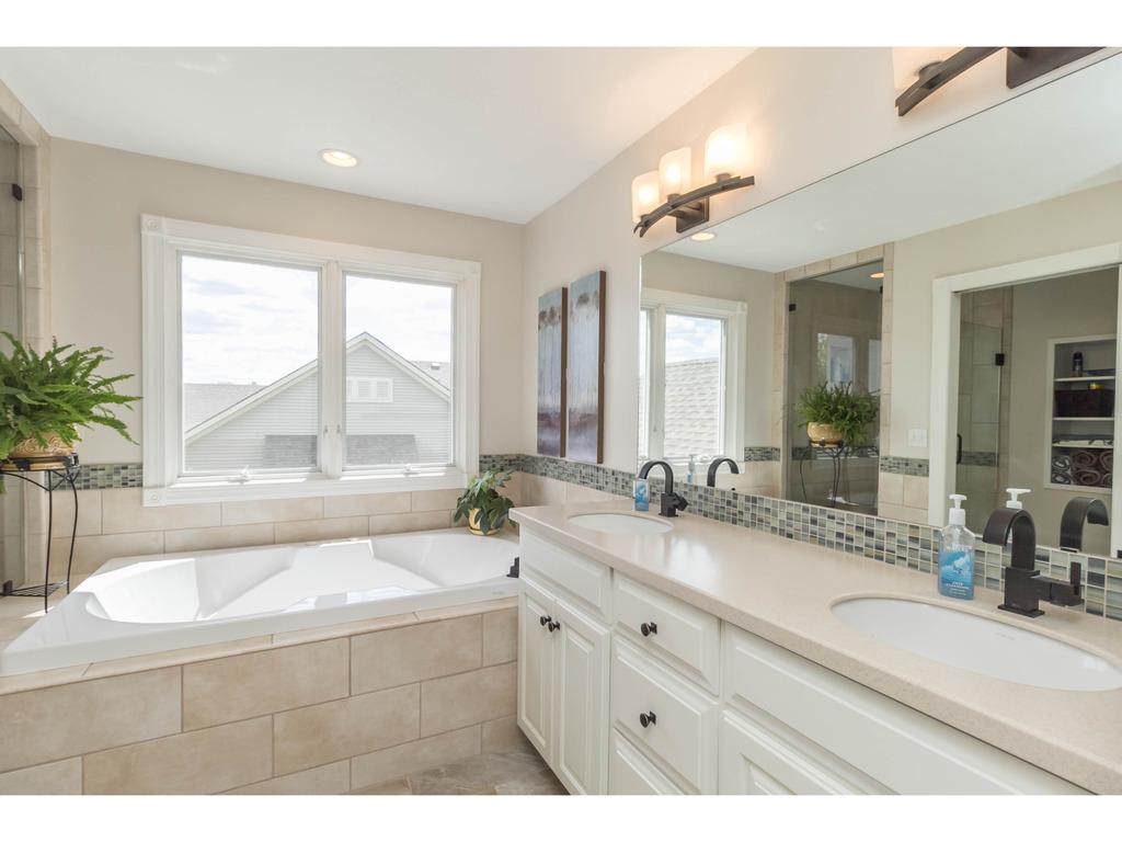 New Home Interior Pics | Ross Homes